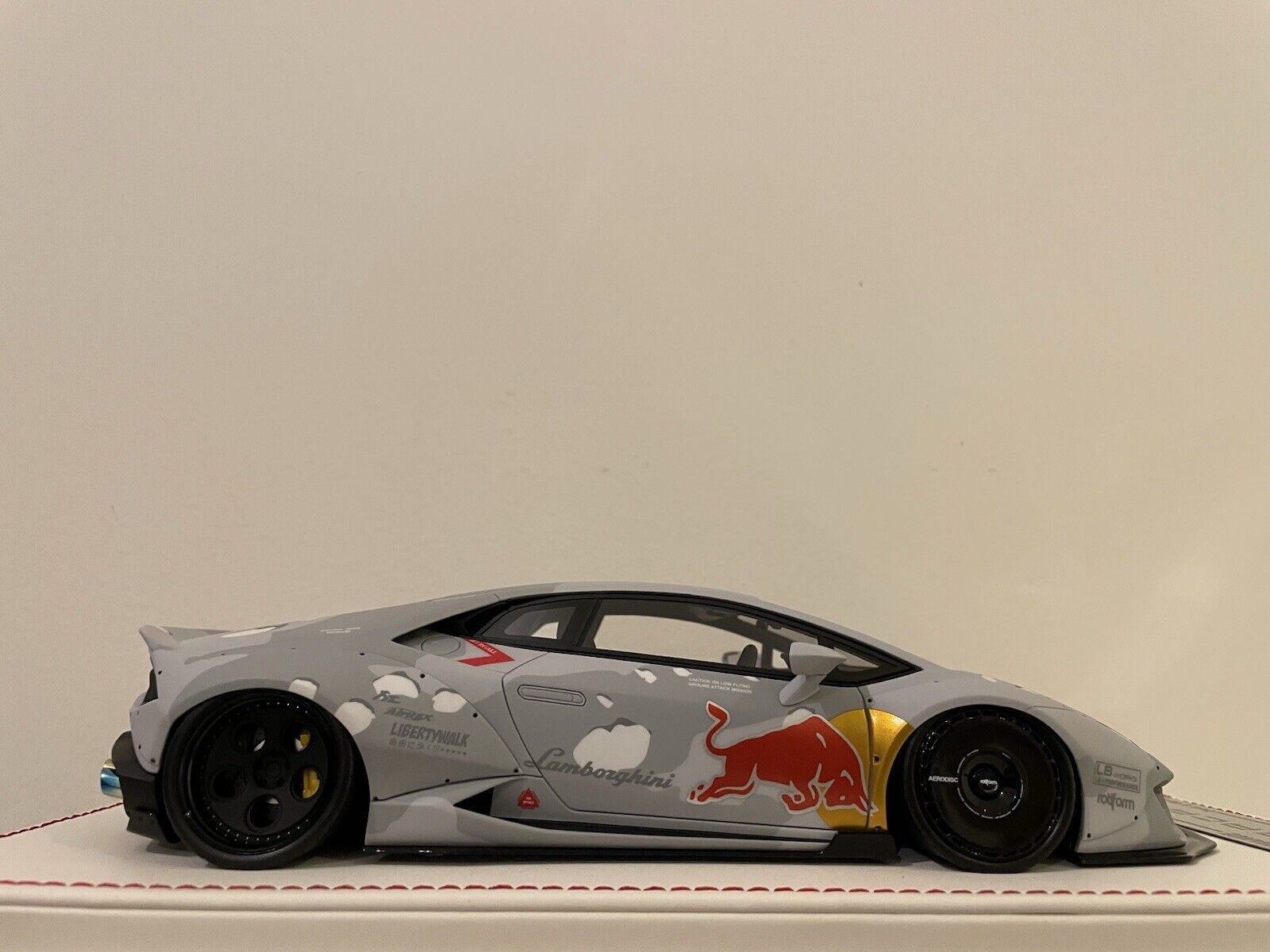 Lamborghini Huracan Mad Mike (Gray Red Bull) [Davis & Giovanni] 04/20
