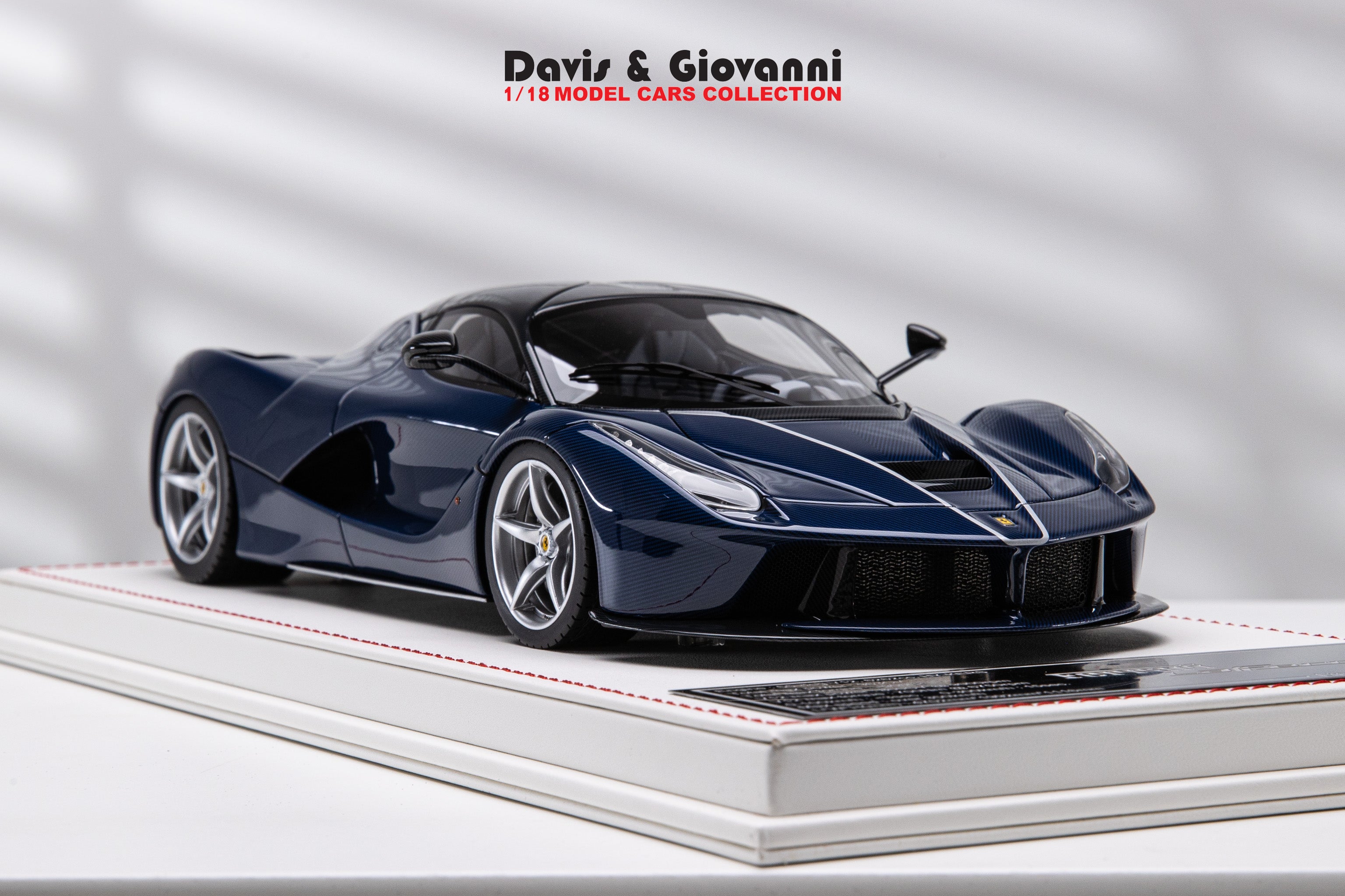 Ferrari LaFerrari (Blue Carbon Fiber) [Davis & Giovanni] 1/18 scale