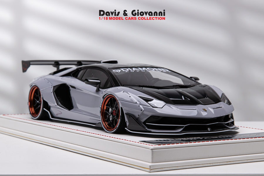 Lamborghini – Davis & Giovanni